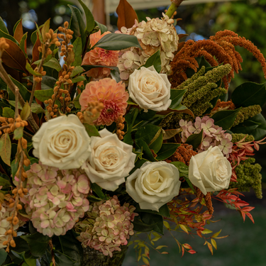FLOWER BAR BY ONE RUNDLE